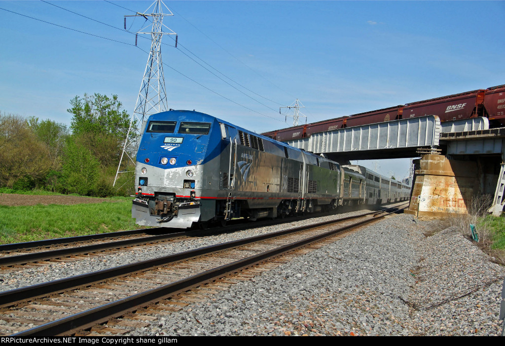 AMTK 90 Heads up Amtrak #5 out of galesburg IL.